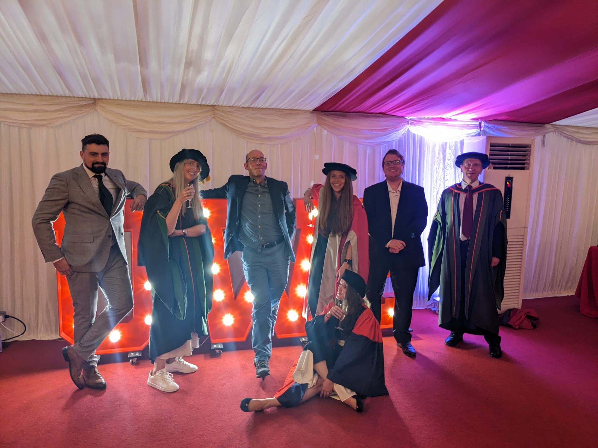 About – Dr Laura Harrison